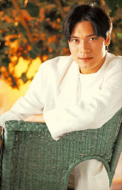 LOKALEUNG.COM ùŨ} GALLEN LO KA LEUNG GALLERY